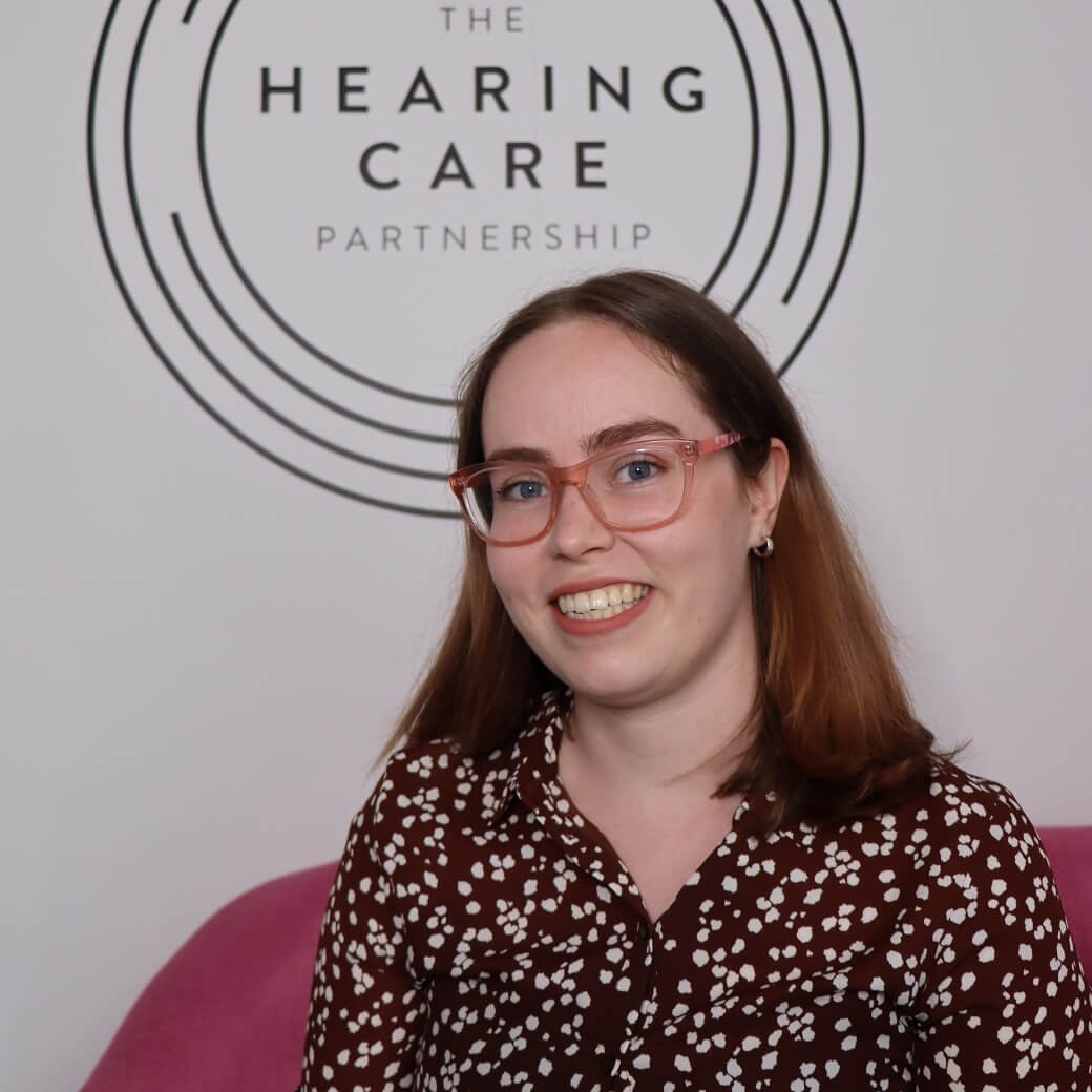 Wearing Hearing Aids with Glasses and Sunglasses (How To Guide)