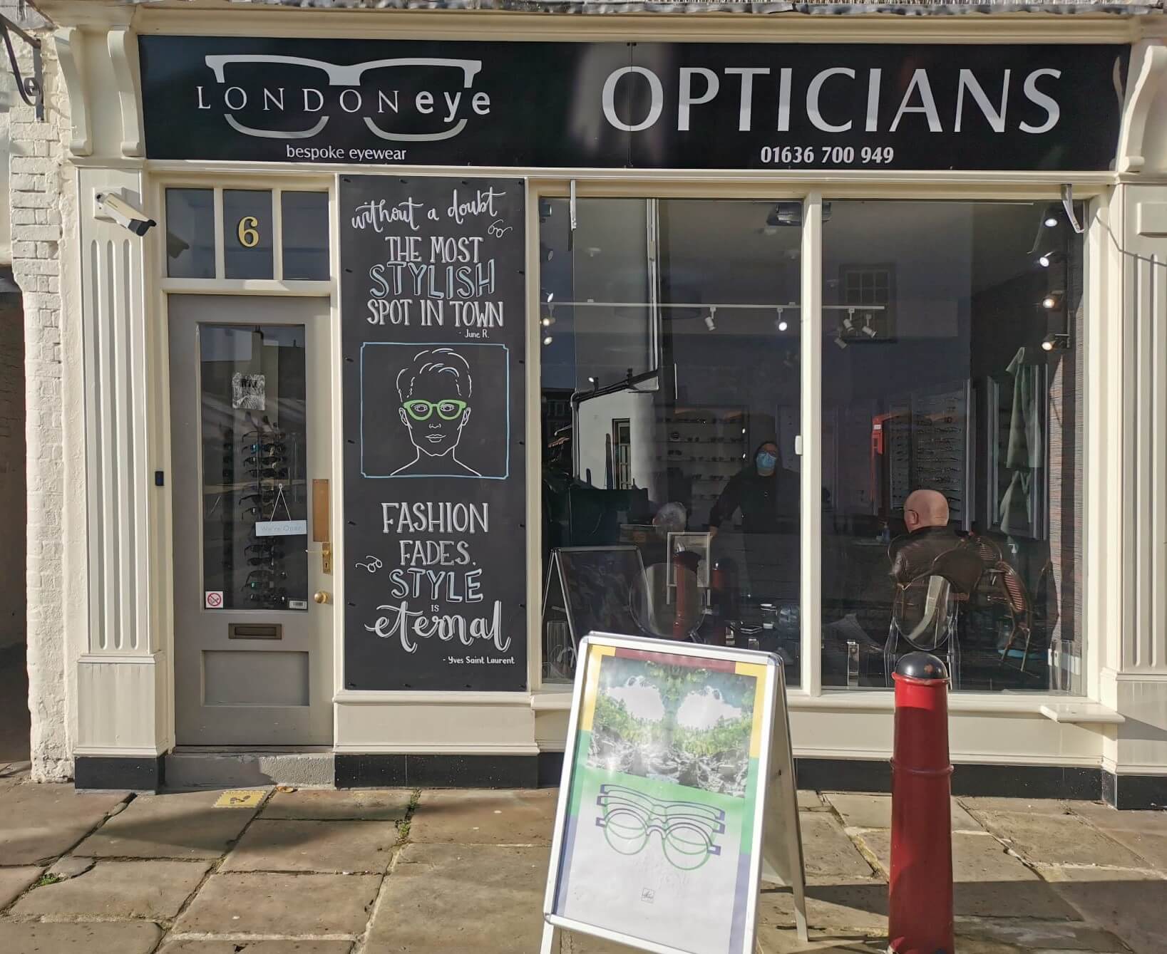 London Eye Bespoke Eyewear now offering hearing care services